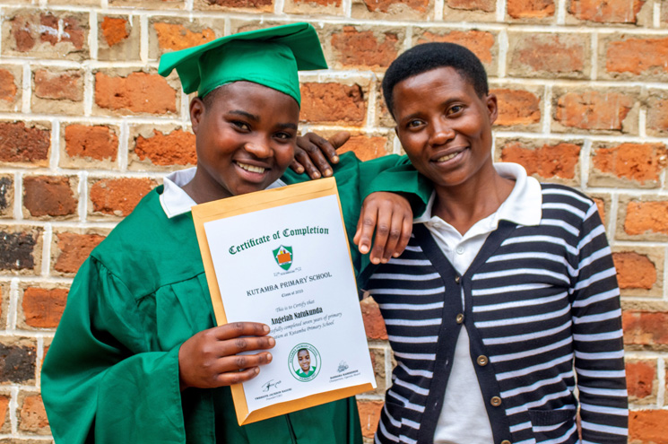 Visit the Stephen Lewis Foundation