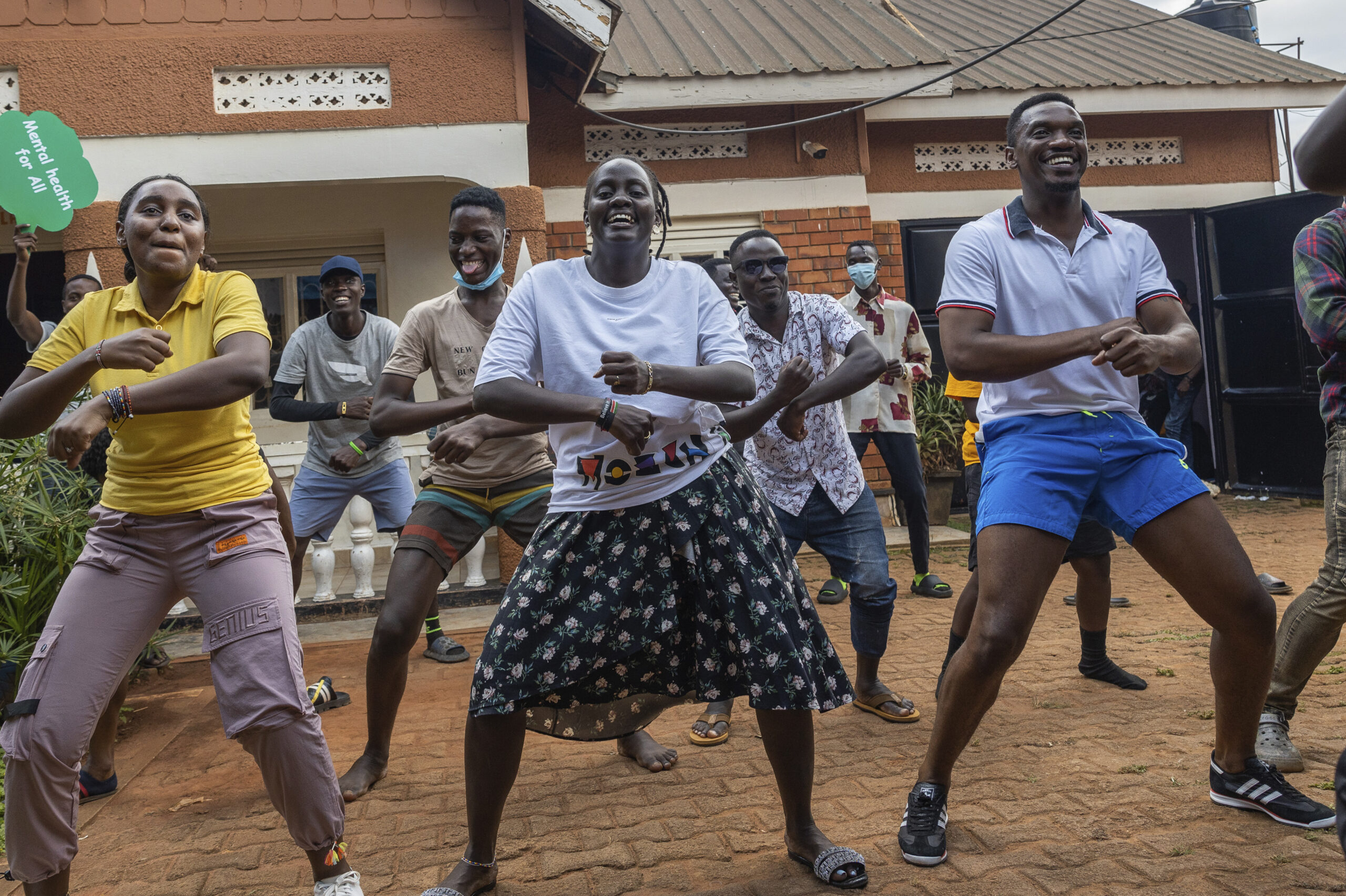 Visit the Stephen Lewis Foundation